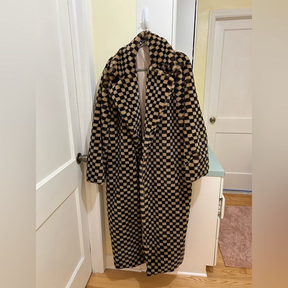 PrettyLittleThing | Jackets & Coats | Pretty Little Thing Checkered ...